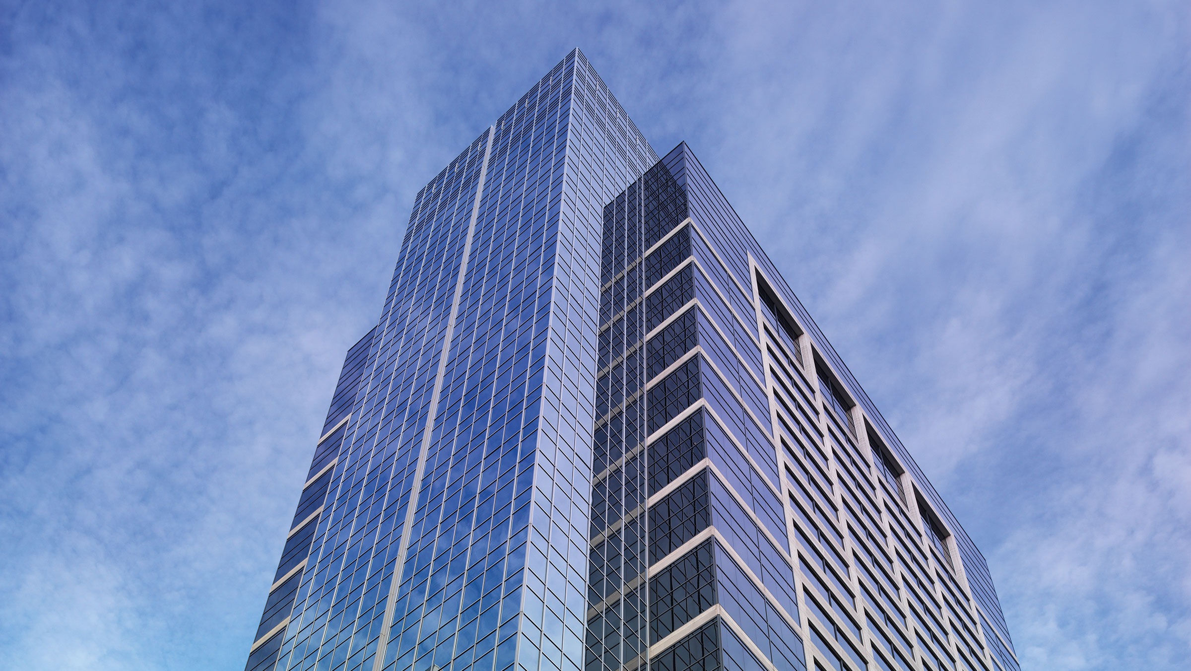 At a glance | 1000 Main